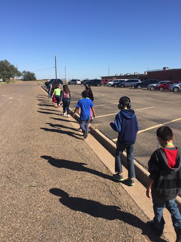 Walking and Learning: A Shared Experience - The Walking Classroom