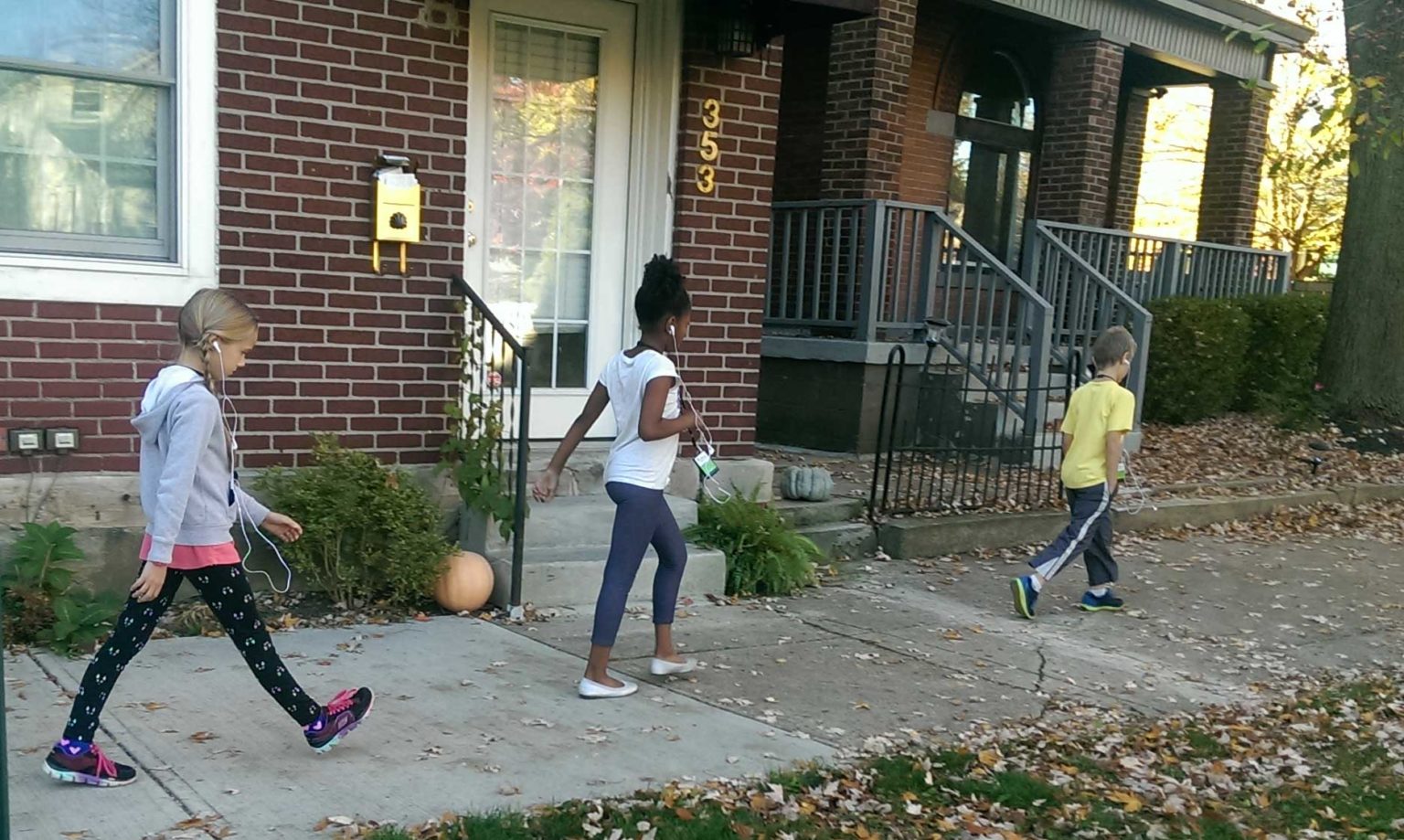 Four fun ways to turn October into "WALKtober!" - The Walking Classroom